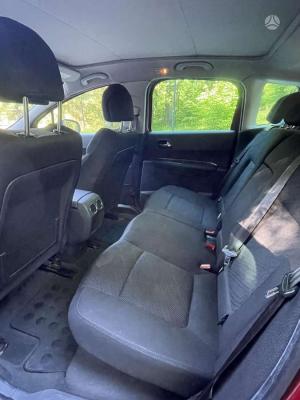 Sarkans Peugeot 3008 2009 Kauņa, ar dzinēja tilpumu 1.56 L un nobraukumu 346 tūkst. km par 3300 €, foto 10 vietnē AUTOMOTO.COM.LV
