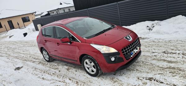 Red Peugeot 3008 2013 in Kaunas, with an engine capacity of 1.60 L and mileage of 211 thousand km for 3500 €, photo 1 on AUTOMOTO.COM.LV
