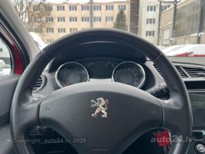Red Peugeot 3008 2016 in Narva, with an engine capacity of 1.60 L and mileage of 190 thousand km for 5499 €, photo 26 on AUTOMOTO.COM.LV