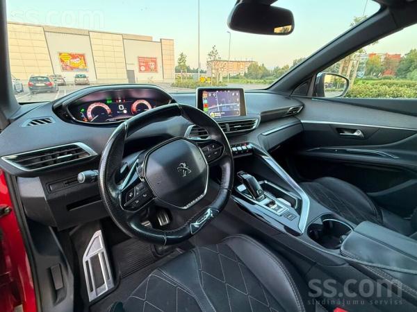 Red Peugeot 3008 2017 in Jelgava, with an engine capacity of 2.00 L and mileage of 153 thousand km for 15500 €, photo 4 on AUTOMOTO.COM.LV