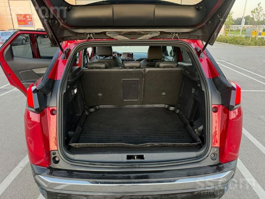 Red Peugeot 3008 2017 in Jelgava, with an engine capacity of 2.00 L and mileage of 153 thousand km for 15500 €, photo 6 on AUTOMOTO.COM.LV