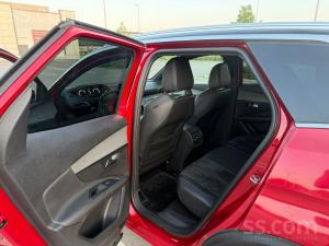 Red Peugeot 3008 2017 in Jelgava, with an engine capacity of 2.00 L and mileage of 153 thousand km for 15500 €, photo 7 on AUTOMOTO.COM.LV