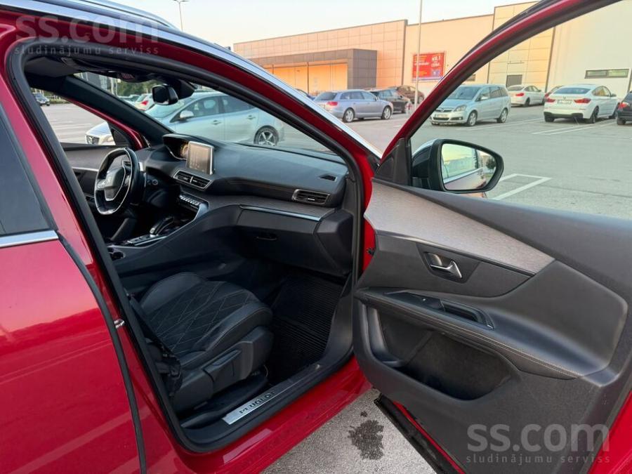 Red Peugeot 3008 2017 in Jelgava, with an engine capacity of 2.00 L and mileage of 153 thousand km for 15500 €, photo 10 on AUTOMOTO.COM.LV