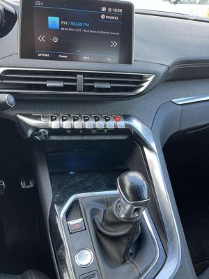 Sarkans Peugeot 3008 2017 Tauragė, ar dzinēja tilpumu 1.20 L un nobraukumu 210 tūkst. km par 8200 €, foto 12 vietnē AUTOMOTO.COM.LV