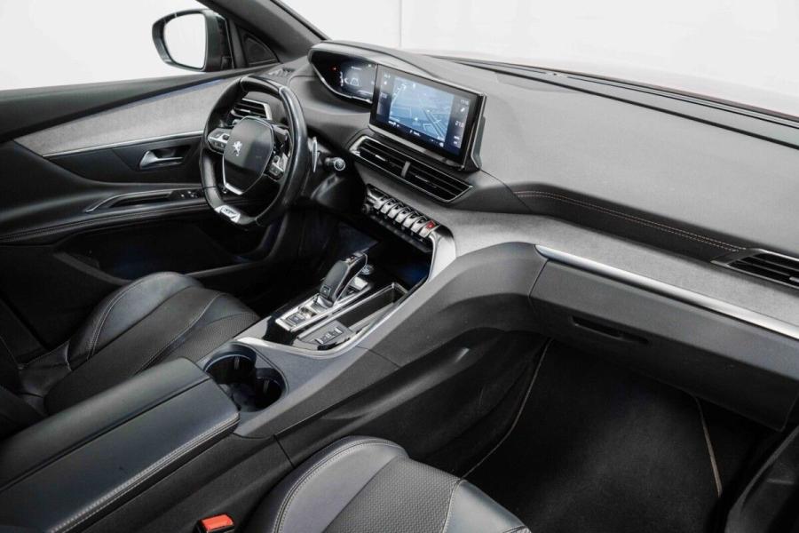 Sarkans Peugeot 3008 2022 Tallina, ar dzinēja tilpumu 1.50 L un nobraukumu 164 tūkst. km par 14900 €, foto 9 vietnē AUTOMOTO.COM.LV