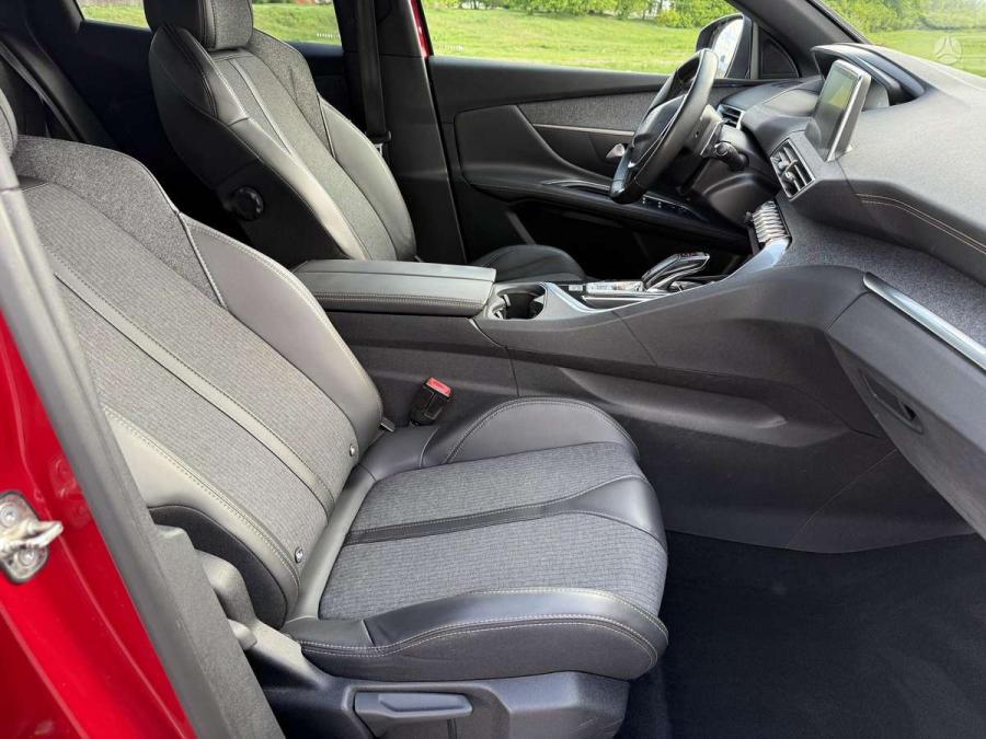 Sarkans Peugeot 3008 2017 Tauragė, ar dzinēja tilpumu 1.20 L un nobraukumu 155 tūkst. km par 10500 €, foto 13 vietnē AUTOMOTO.COM.LV