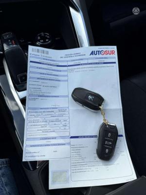 Sarkans Peugeot 3008 2017 Tauragė, ar dzinēja tilpumu 1.20 L un nobraukumu 155 tūkst. km par 10500 €, foto 14 vietnē AUTOMOTO.COM.LV