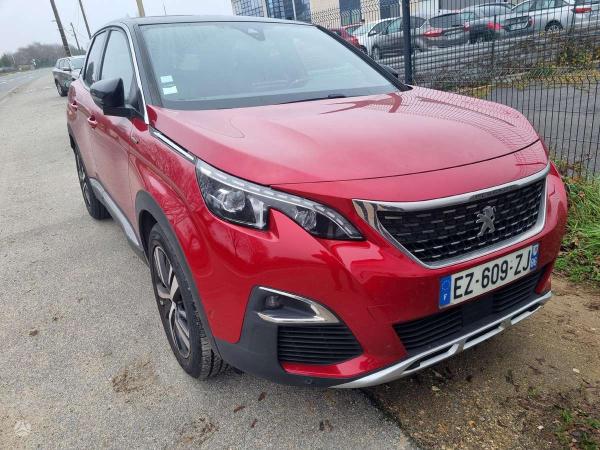 Red Peugeot 3008 2018 in Taurage, with an engine capacity of 1.50 L and mileage of 201 thousand km for 12500 €, photo 1 on AUTOMOTO.COM.LV