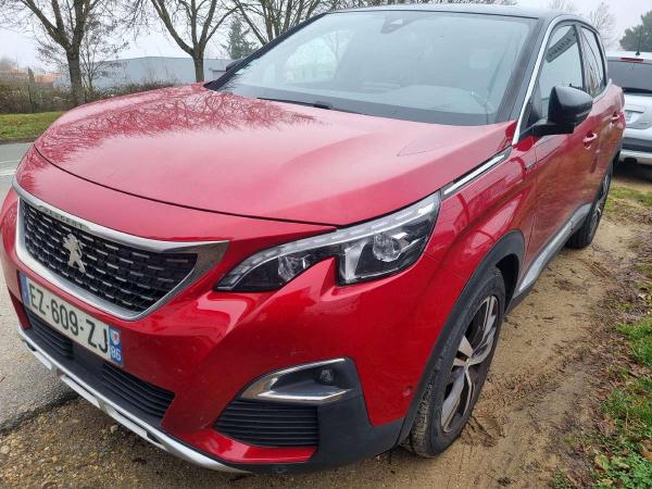 Red Peugeot 3008 2018 in Taurage, with an engine capacity of 1.50 L and mileage of 201 thousand km for 12500 €, photo 2 on AUTOMOTO.COM.LV