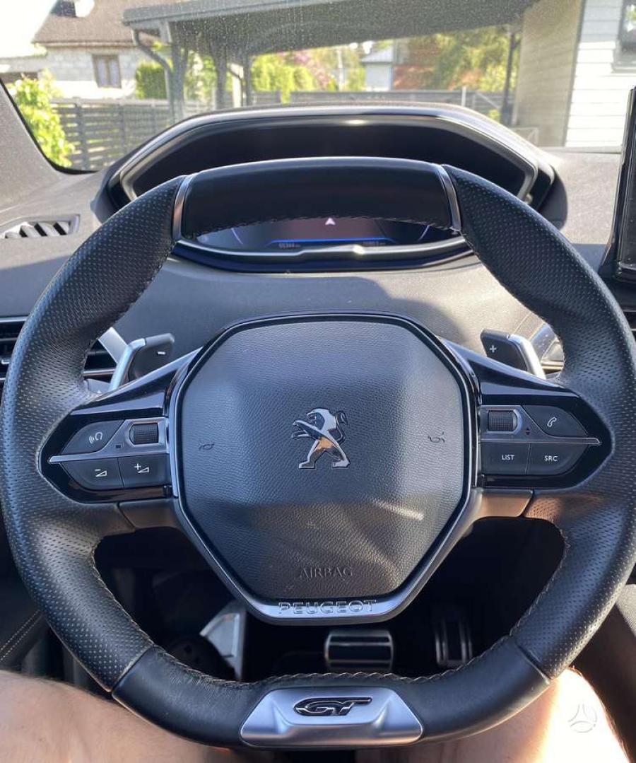 Red Peugeot 3008 2022 in Vilnius, with an engine capacity of 1.20 L and mileage of 60 thousand km for 20500 €, photo 18 on AUTOMOTO.COM.LV