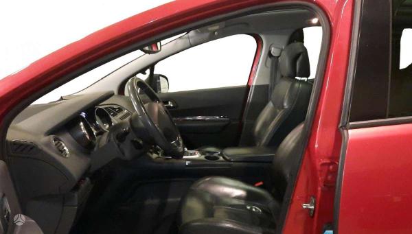 Red Peugeot 3008 2009 in Marijampole, with an engine capacity of 1.56 L and mileage of 223 thousand km for 3500 €, photo 3 on AUTOMOTO.COM.LV