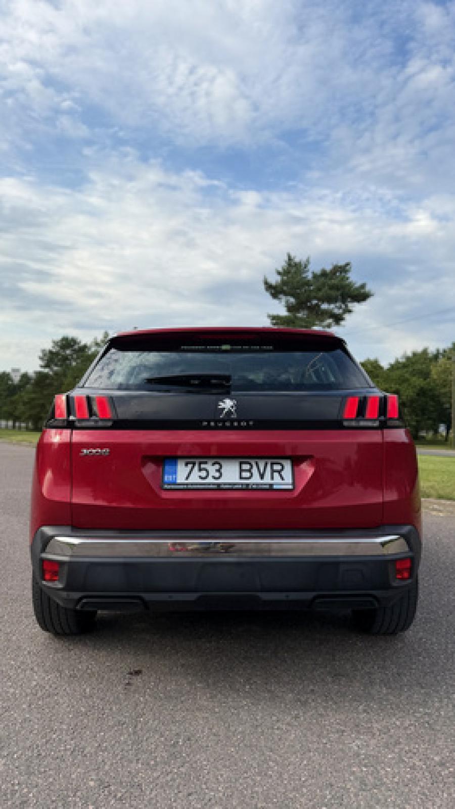 Red Peugeot 3008 2018 in Tallinn, with an engine capacity of 1.20 L and mileage of 109 thousand km for 13200 €, photo 7 on AUTOMOTO.COM.LV