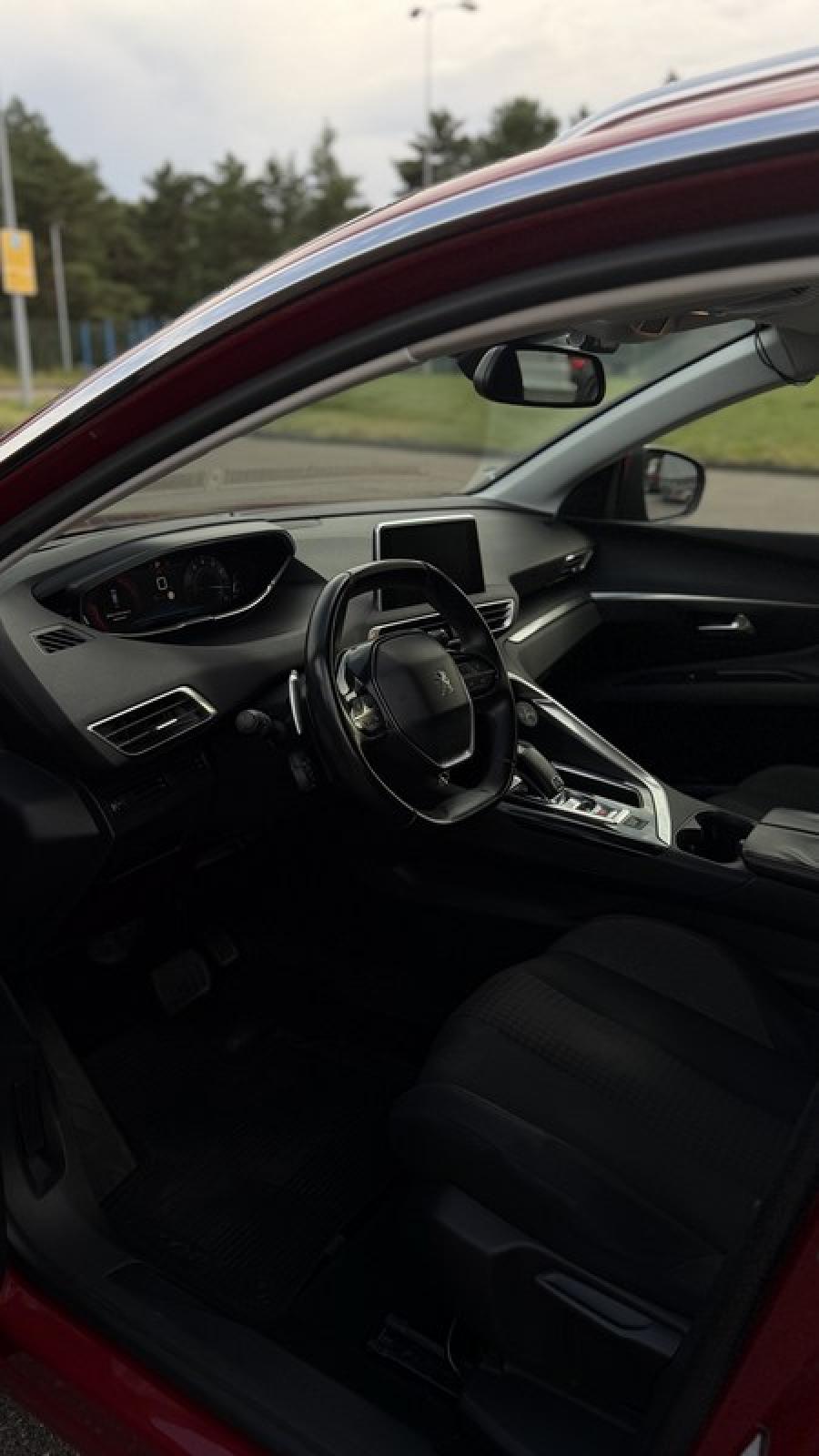 Red Peugeot 3008 2018 in Tallinn, with an engine capacity of 1.20 L and mileage of 109 thousand km for 13200 €, photo 25 on AUTOMOTO.COM.LV