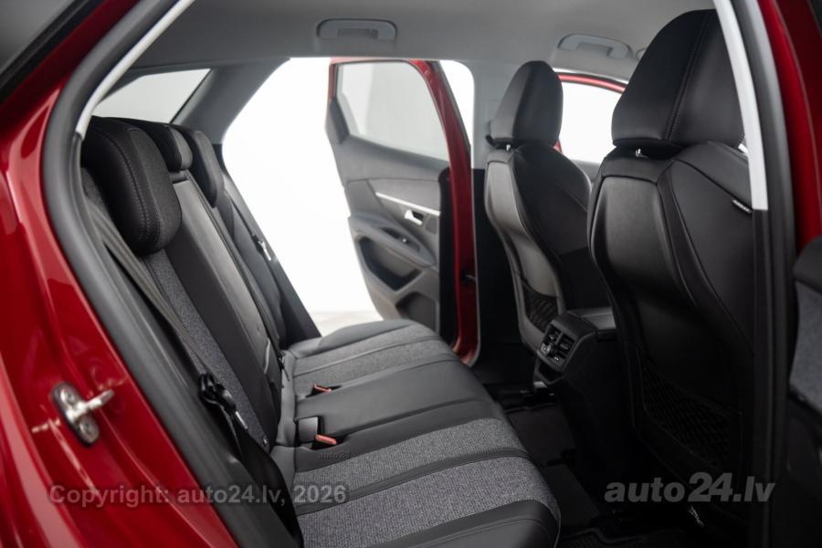 Sarkans Peugeot 3008 2019 Tallina, ar dzinēja tilpumu 1.20 L un nobraukumu 71 tūkst. km par 14899 €, foto 11 vietnē AUTOMOTO.COM.LV