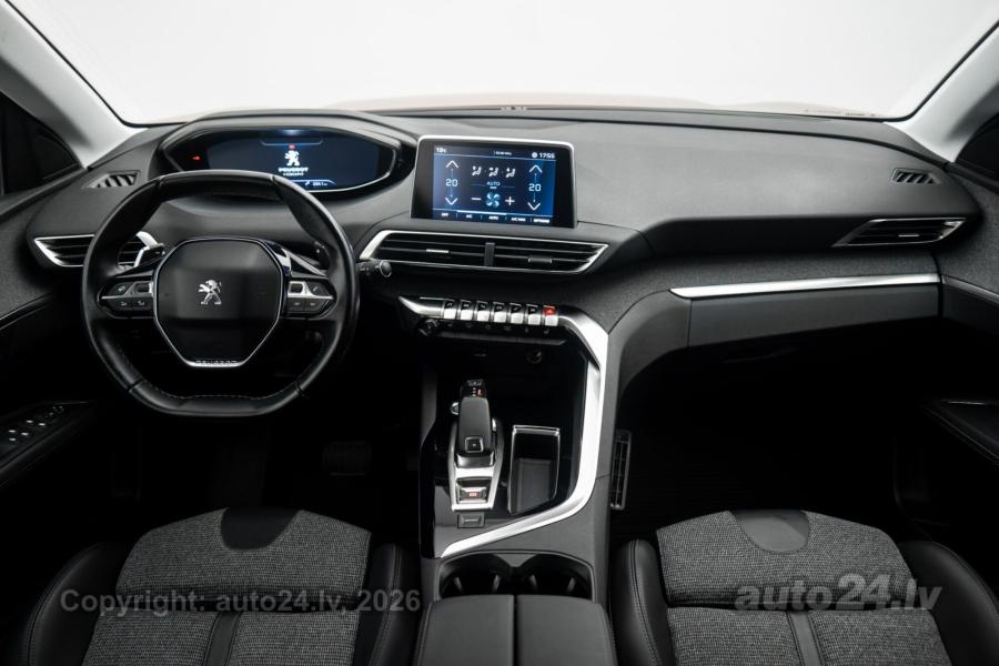 Sarkans Peugeot 3008 2019 Tallina, ar dzinēja tilpumu 1.20 L un nobraukumu 71 tūkst. km par 14899 €, foto 14 vietnē AUTOMOTO.COM.LV