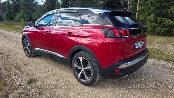 Sarkans Peugeot 3008 2019 Tallina, ar dzinēja tilpumu 1.60 L un nobraukumu 105 tūkst. km par 16000 €, foto 4 vietnē AUTOMOTO.COM.LV