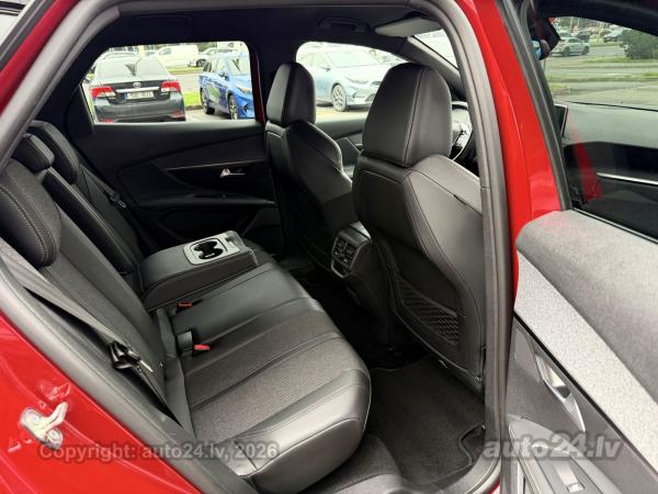 Пежо 3008 2019 в Таллин на AUTOMOTO.COM.LV Красный Пежо 3008 2019 в Таллин, объемом двигателя 1.20 л и пробегом 66 тыс. км за 15900 €, фото 6 на AUTOMOTO.COM.LV