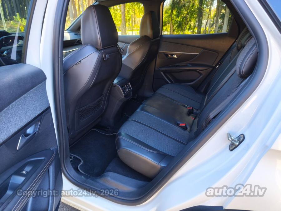 Peugeot 3008 2017 in Tallinn, with an engine capacity of 1.60 L and mileage of 102 thousand km for 14950 €, photo 12 on AUTOMOTO.COM.LV