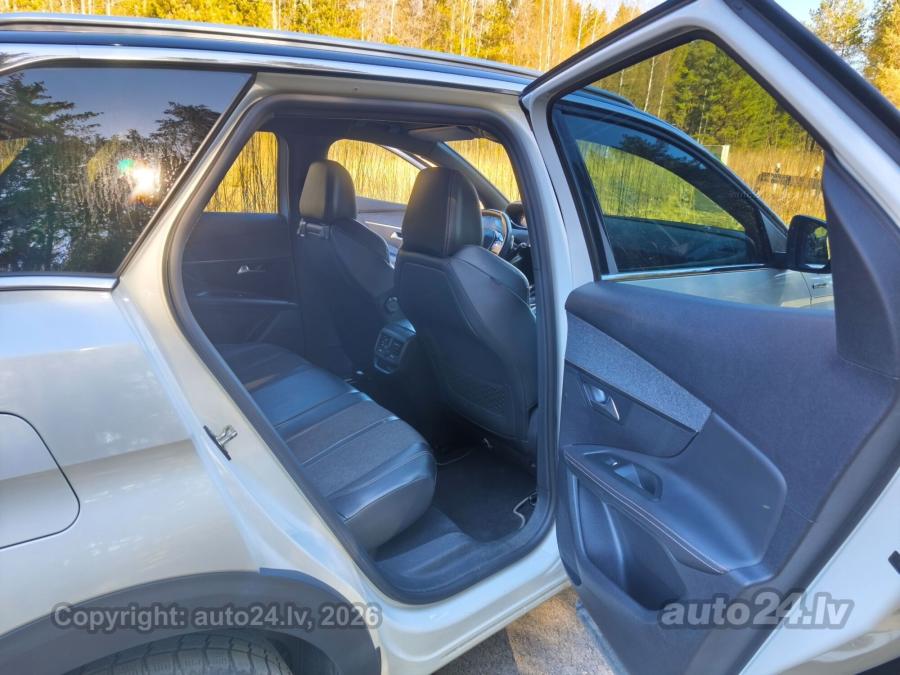 Peugeot 3008 2017 in Tallinn, with an engine capacity of 1.60 L and mileage of 102 thousand km for 14950 €, photo 15 on AUTOMOTO.COM.LV