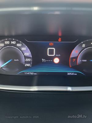 Пежо 3008 2017 в Таллин, объемом двигателя 1.20 л и пробегом 115 тыс. км за 11250 €, фото 10 на AUTOMOTO.COM.LV
