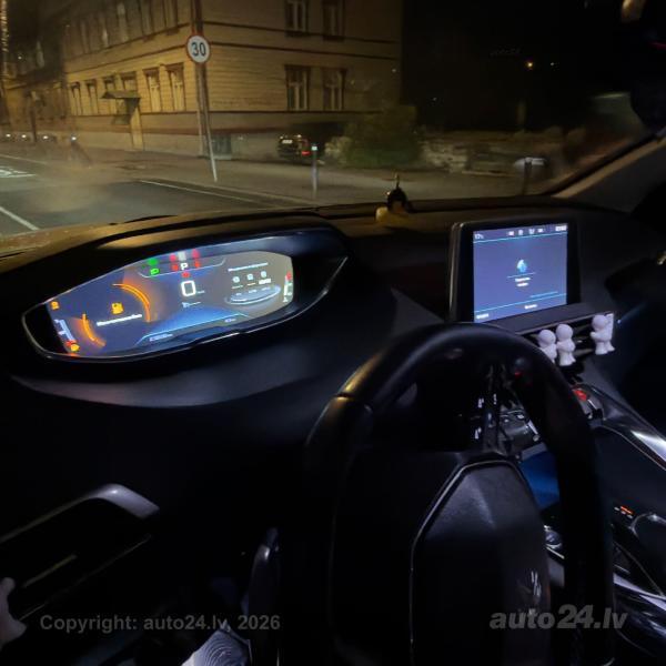 Peugeot 3008 2017 Tallina, ar dzinēja tilpumu 1.60 L un nobraukumu 0 tūkst. km par 10500 €, foto 5 vietnē AUTOMOTO.COM.LV