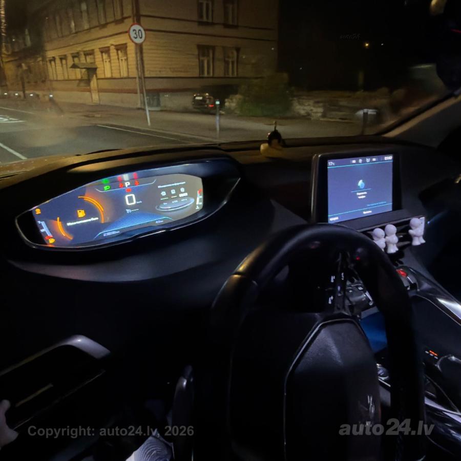 Peugeot 3008 2017 in Tallinn, with an engine capacity of 1.60 L and mileage of 0 thousand km for 10500 €, photo 6 on AUTOMOTO.COM.LV