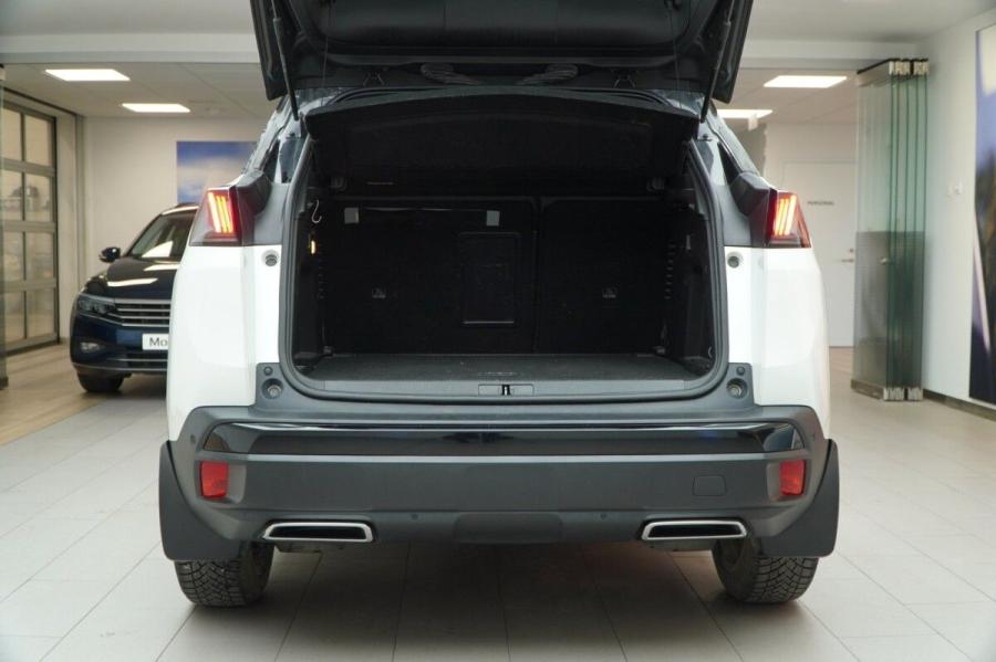 Peugeot 3008 2022 Peetri, ar dzinēja tilpumu 1.20 L un nobraukumu 110 tūkst. km par 18400 €, foto 8 vietnē AUTOMOTO.COM.LV