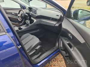 Violets Peugeot 3008 2019 Cēsis, ar dzinēja tilpumu 1.20 L un nobraukumu 219 tūkst. km par 9200 €, foto 13 vietnē AUTOMOTO.COM.LV