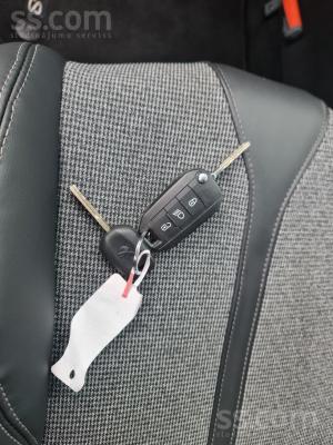 Violets Peugeot 3008 2019 Cēsis, ar dzinēja tilpumu 1.20 L un nobraukumu 219 tūkst. km par 9200 €, foto 16 vietnē AUTOMOTO.COM.LV
