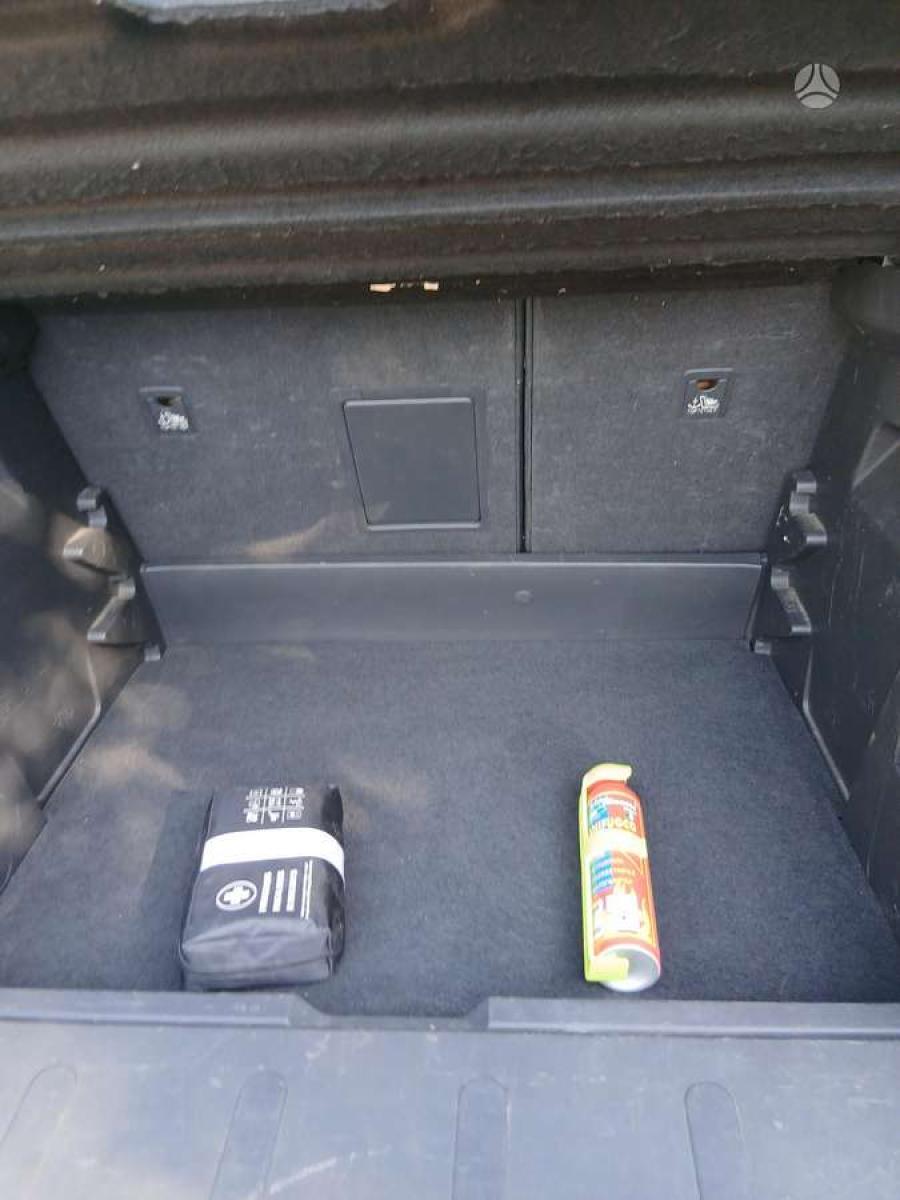Balts Peugeot 3008 2009 Viļņa, ar dzinēja tilpumu 1.56 L un nobraukumu 252 tūkst. km par 3100 €, foto 17 vietnē AUTOMOTO.COM.LV