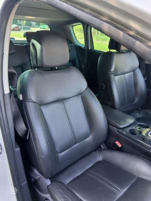 Balts Peugeot 3008 2009 Viļņa, ar dzinēja tilpumu 1.56 L un nobraukumu 252 tūkst. km par 3100 €, foto 20 vietnē AUTOMOTO.COM.LV