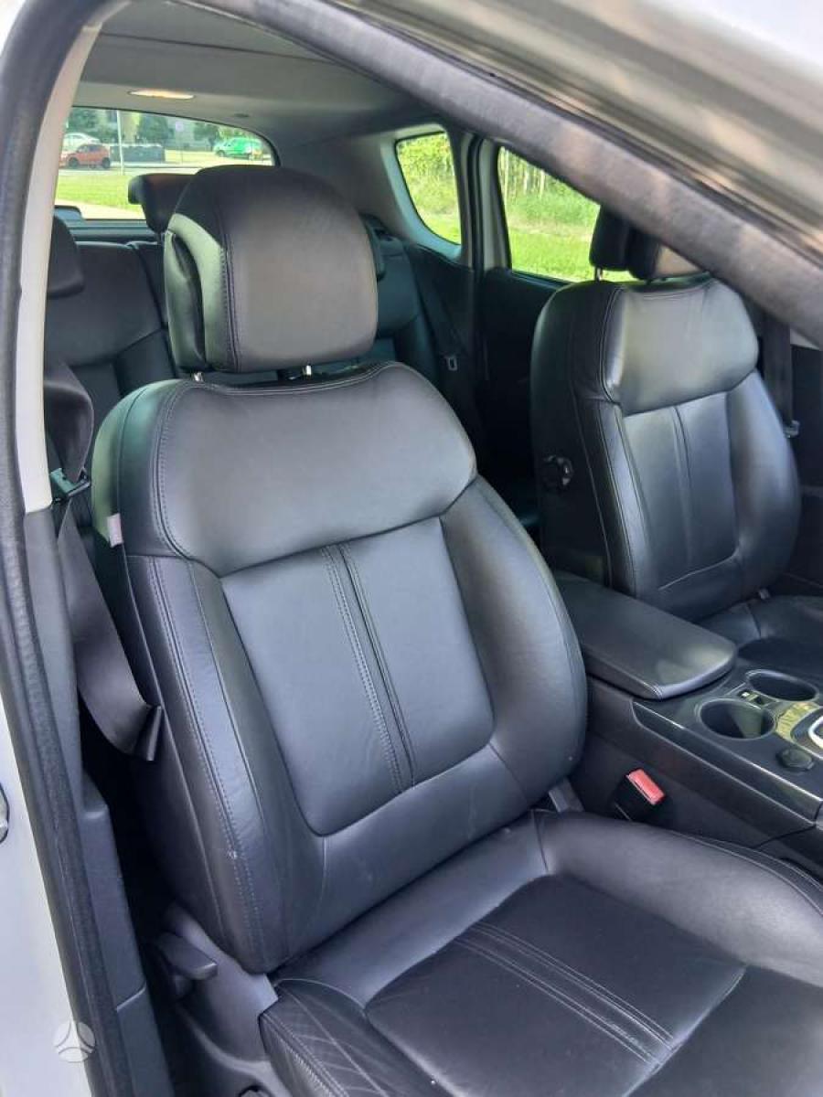 Balts Peugeot 3008 2009 Viļņa, ar dzinēja tilpumu 1.56 L un nobraukumu 252 tūkst. km par 3100 €, foto 20 vietnē AUTOMOTO.COM.LV