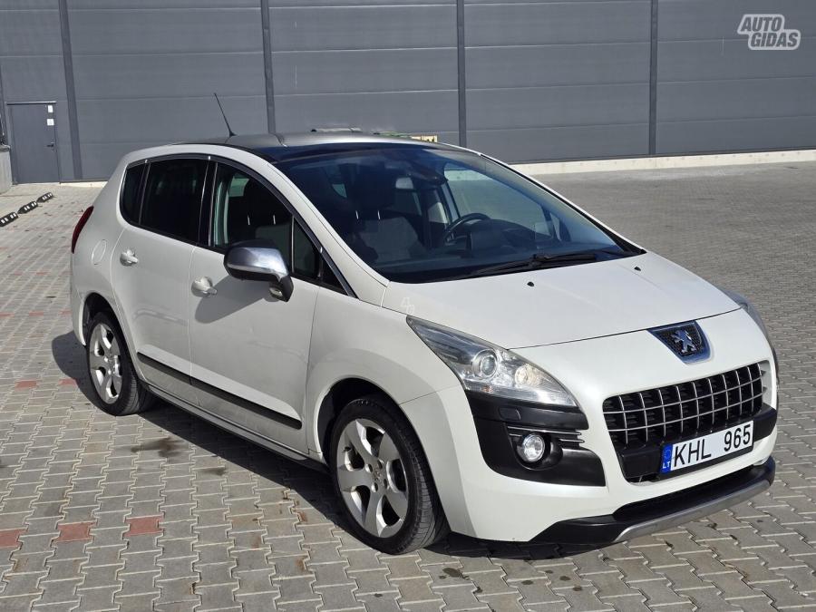 White Peugeot 3008 2010 in Siauliai, with an engine capacity of 2.00 L and mileage of 244 thousand km for 3250 €, photo 4 on AUTOMOTO.COM.LV