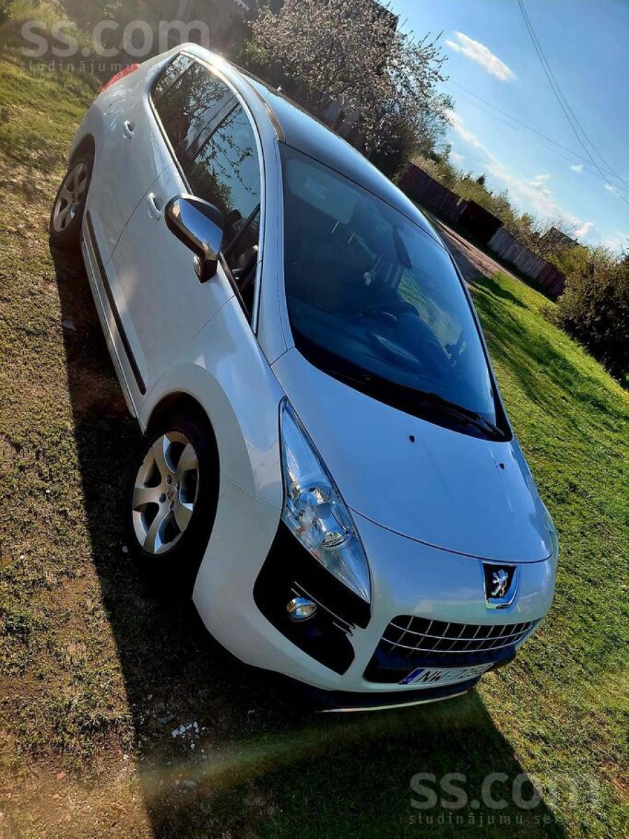Balts Peugeot 3008 2010 Daugavpils, ar dzinēja tilpumu 1.60 L un nobraukumu 271 tūkst. km par 3000 €, foto 3 vietnē AUTOMOTO.COM.LV