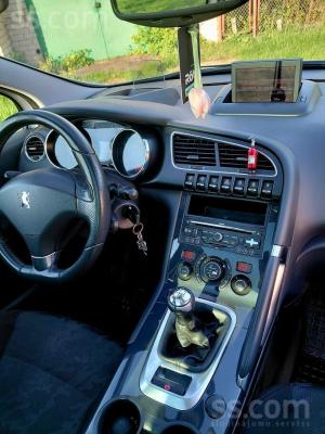 Balts Peugeot 3008 2010 Daugavpils, ar dzinēja tilpumu 1.60 L un nobraukumu 271 tūkst. km par 3000 €, foto 7 vietnē AUTOMOTO.COM.LV