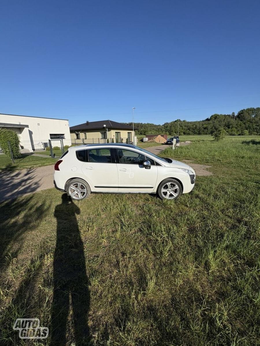 Balts Peugeot 3008 2010 Jonava, ar dzinēja tilpumu 1.60 L un nobraukumu 272 tūkst. km par 3200 €, foto 5 vietnē AUTOMOTO.COM.LV