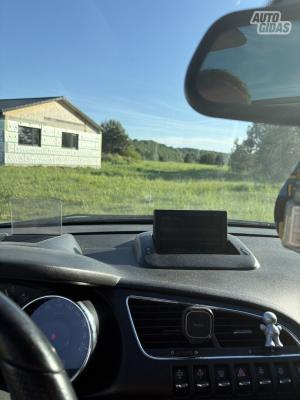 Balts Peugeot 3008 2010 Jonava, ar dzinēja tilpumu 1.60 L un nobraukumu 272 tūkst. km par 3200 €, foto 11 vietnē AUTOMOTO.COM.LV