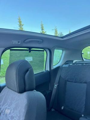 Balts Peugeot 3008 2010 Viļņa, ar dzinēja tilpumu 2.00 L un nobraukumu 256 tūkst. km par 2350 €, foto 16 vietnē AUTOMOTO.COM.LV