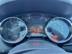Balts Peugeot 3008 2010 Viļņa, ar dzinēja tilpumu 2.00 L un nobraukumu 256 tūkst. km par 2350 €, foto 17 vietnē AUTOMOTO.COM.LV