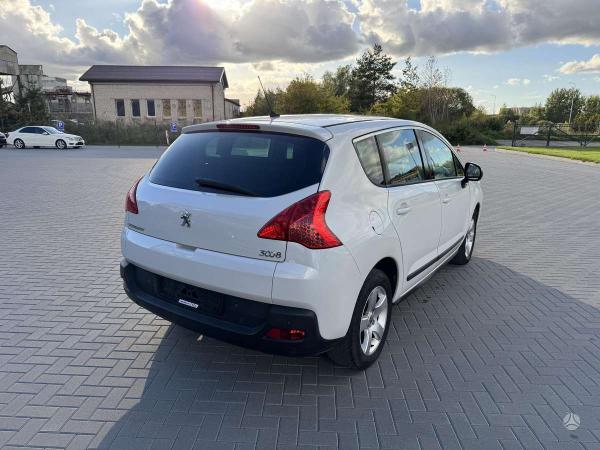 Balts Peugeot 3008 2010 Telšiai, ar dzinēja tilpumu 1.56 L un nobraukumu 151 tūkst. km par 2999 €, foto 8 vietnē AUTOMOTO.COM.LV