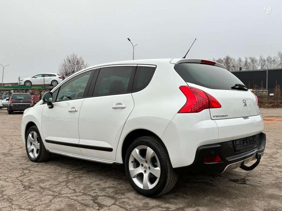 White Peugeot 3008 2011 in Marijampole, with an engine capacity of 1.56 L and mileage of 275 thousand km for 3450 €, photo 5 on AUTOMOTO.COM.LV
