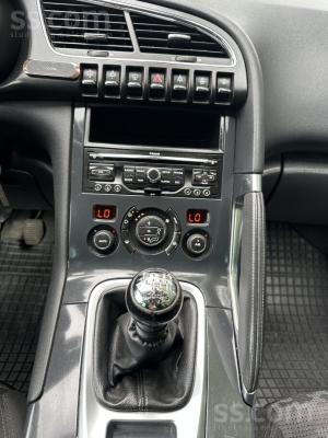 Balts Peugeot 3008 2011 Cēsis, ar dzinēja tilpumu 2.00 L un nobraukumu 0 tūkst. km par 3700 €, foto 13 vietnē AUTOMOTO.COM.LV