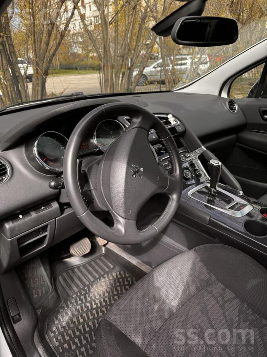 Balts Peugeot 3008 2011 Rīga, ar dzinēja tilpumu 1.60 L un nobraukumu 315 tūkst. km par 3500 €, foto 9 vietnē AUTOMOTO.COM.LV