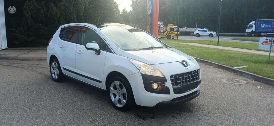 Balts Peugeot 3008 2011 Kauņa, ar dzinēja tilpumu 1.56 L un nobraukumu 247 tūkst. km par 3850 €, foto 1 vietnē AUTOMOTO.COM.LV