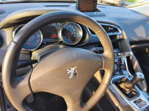 White Peugeot 3008 2011 in Kaunas, with an engine capacity of 1.60 L and mileage of 150 thousand km for 2700 €, photo 12 on AUTOMOTO.COM.LV