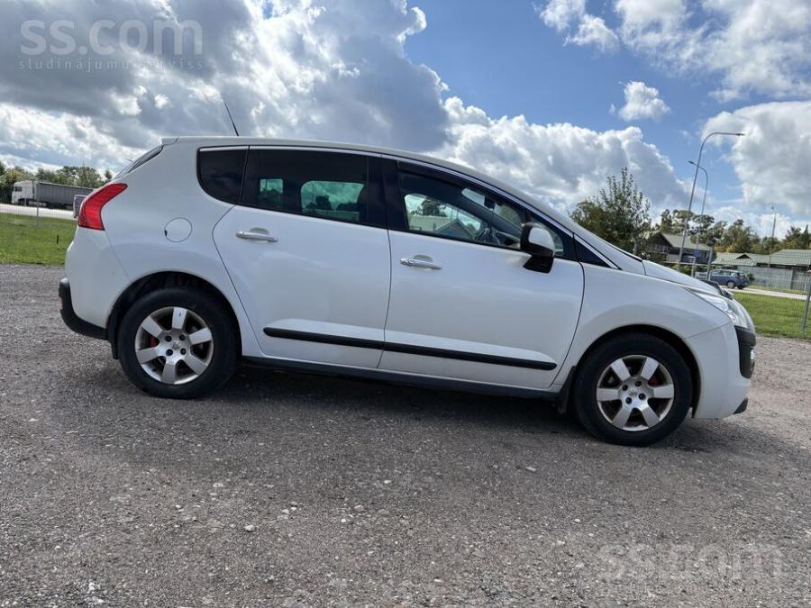 Balts Peugeot 3008 2011 Daugavpils, ar dzinēja tilpumu 1.60 L un nobraukumu 380 tūkst. km par 2450 €, foto 7 vietnē AUTOMOTO.COM.LV