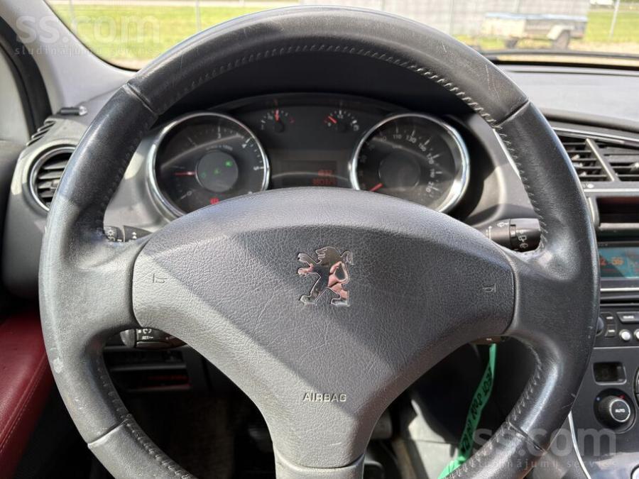 Balts Peugeot 3008 2011 Daugavpils, ar dzinēja tilpumu 1.60 L un nobraukumu 380 tūkst. km par 2450 €, foto 12 vietnē AUTOMOTO.COM.LV