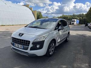 White Peugeot 3008 2011 in Taurage, with an engine capacity of 1.56 L and mileage of 230 thousand km for 2700 €, photo 1 on AUTOMOTO.COM.LV