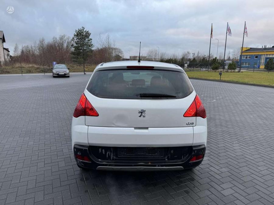 White Peugeot 3008 2012 in Telschi, with an engine capacity of 1.56 L and mileage of 223 thousand km for 4200 €, photo 6 on AUTOMOTO.COM.LV