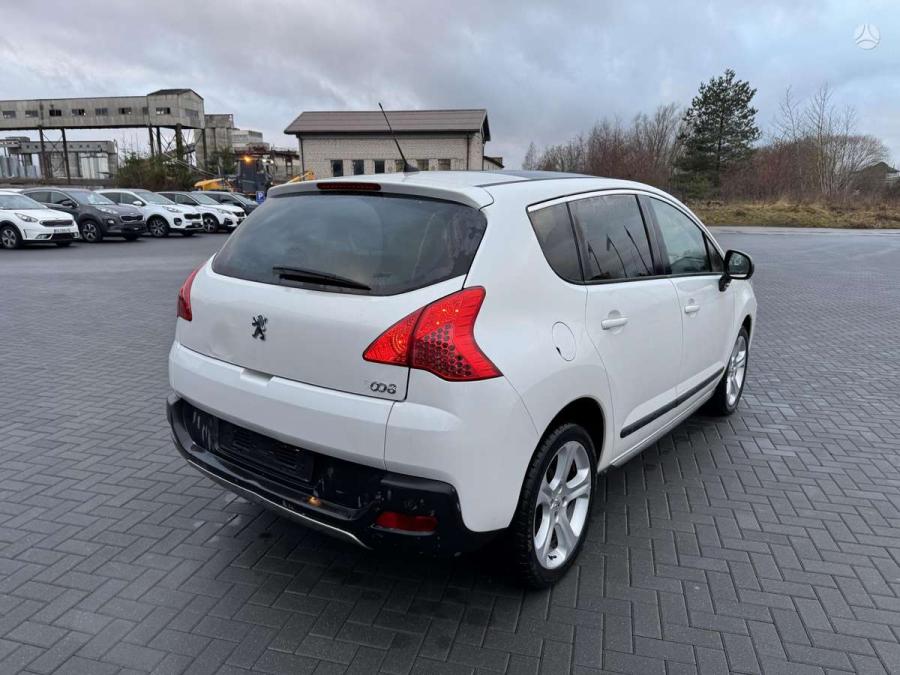 White Peugeot 3008 2012 in Telschi, with an engine capacity of 1.56 L and mileage of 223 thousand km for 4200 €, photo 7 on AUTOMOTO.COM.LV